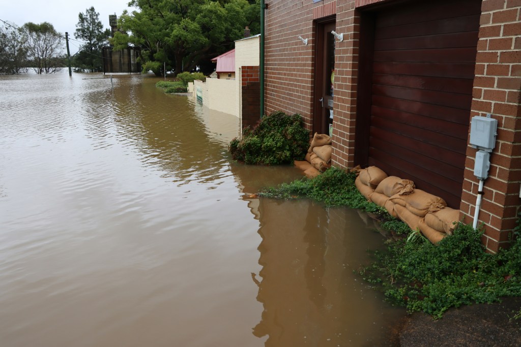 What You Need to Know About Building in a Flood Zone